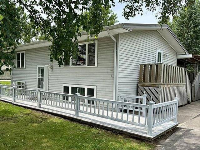 221 Omland Ave N, Fosston, MN 56542
