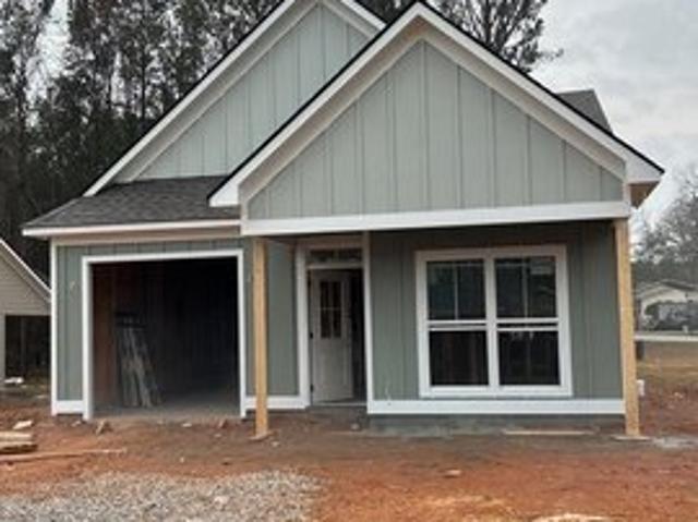 221 Oak Ave, Pine Mountain, GA 31822