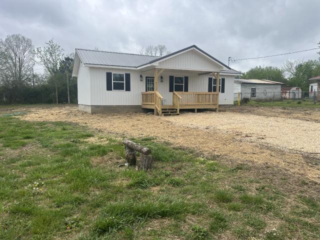 221 Ohio St, Collinwood, TN 38450 | MLS #3173 | Compass