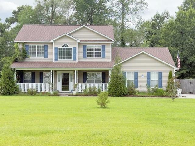 221 Lee Rogers Rd, Hubert, NC 28539