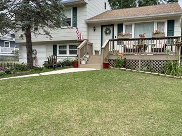 221 Linda Anne Ave, North Cape May, NJ 08204