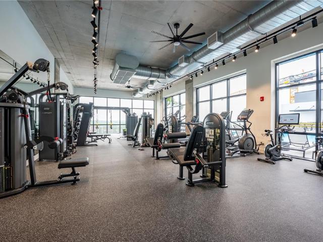 221 Main St N, Unit B1707, St. Petersburg, FL 33716 | MLS #A4654
