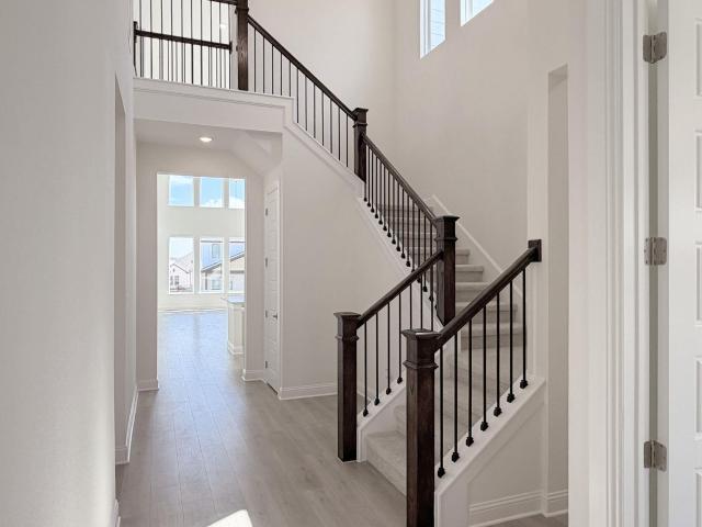 221 Medallion St
