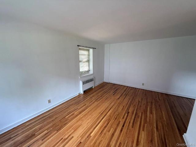221 Middle Neck Road C1