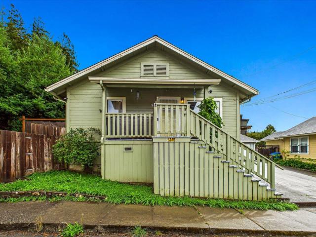 221 Mill Lane, Scotia, US, CA