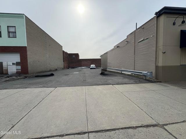 221 N Allen Street