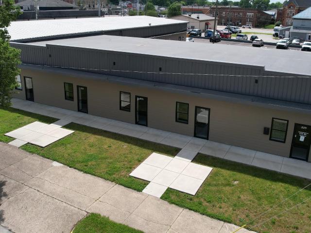 221 N Green St, Crawfordsville, IN 47933 | MLS #202421