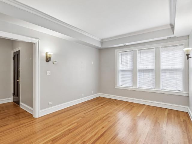 221 N Oak Park Avenue # 2E