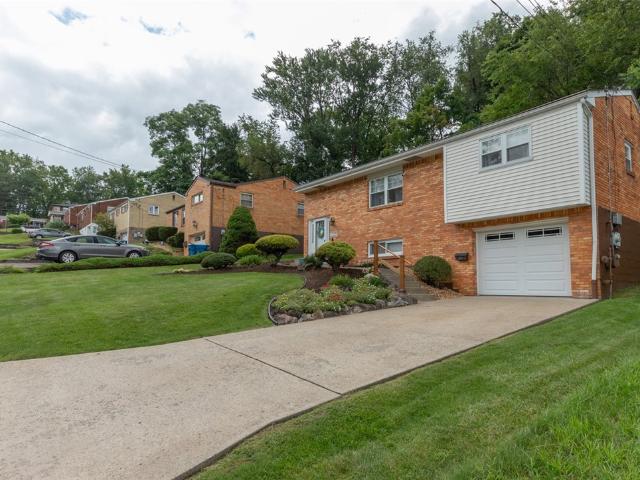 221 Northmont Dr