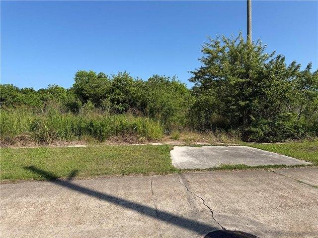 221 Navel Orange Dr Lot 154, Buras, LA 70041