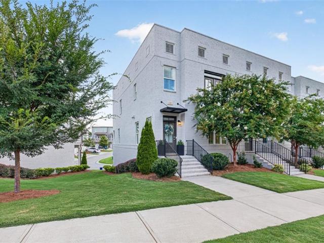 221 Nash Street