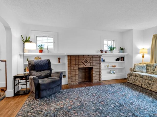 221 Nassau Avenue
