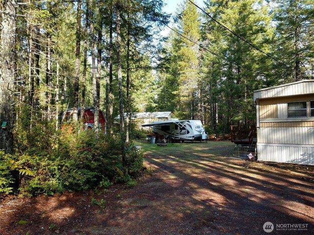 221 NE Madrona Ave, Tahuya, WA 98588