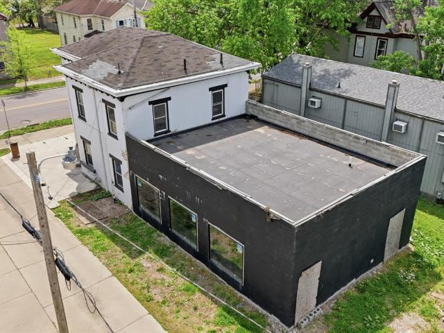 221 S B Street