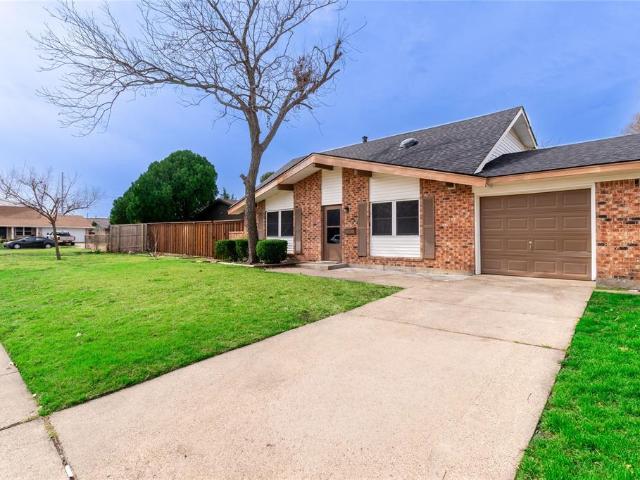 221 S Bernice Dr, Garland, TX 75042 | MLS #21191 | Compass