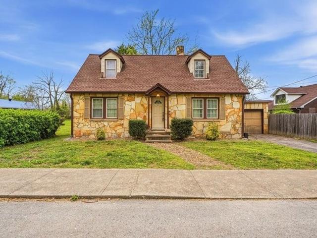 221 S Kentucky Ave, Madisonville, KY 42431