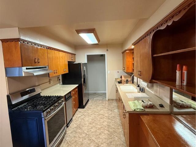 221 S Ranburn