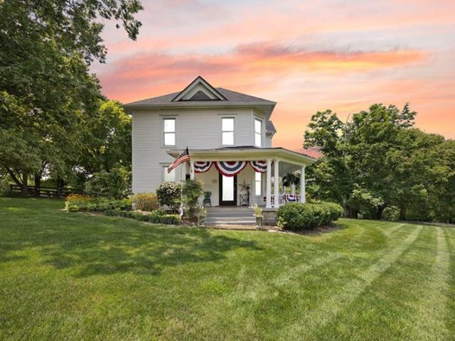 221 Somerset St, Stanford, KY 40484