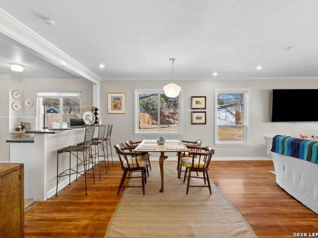 221 Seford Dr
