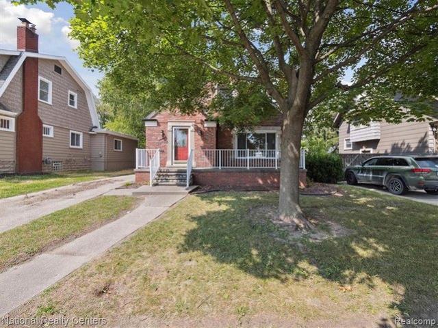 221 Silman St, Ferndale, MI 48220