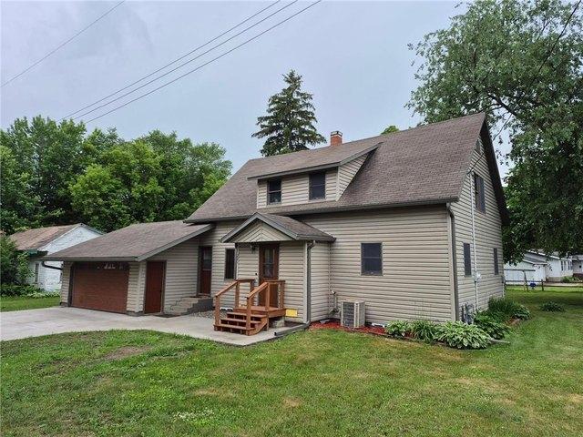 221 Sprague Ave N, Prairie Farm, WI 54762