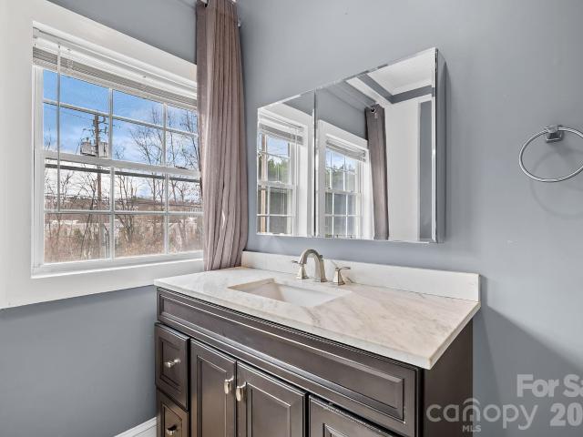 221 Summit St, Asheville, NC 28803 | MLS #4358