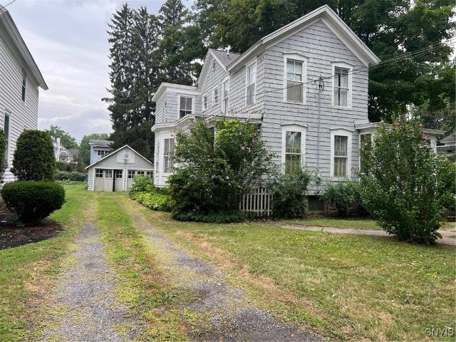221 Park Ave, Oneida, NY 13421 | MLS #S1627