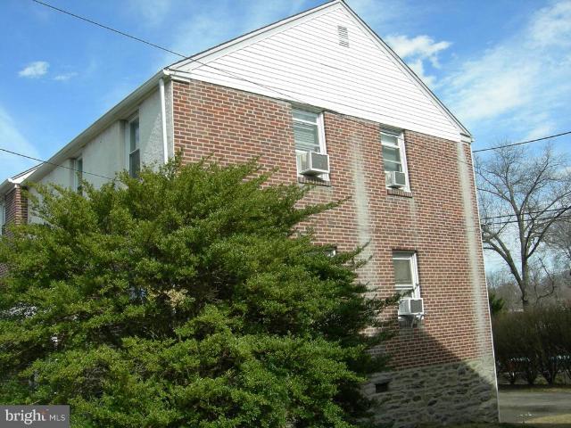 221 Pilgrim Lane