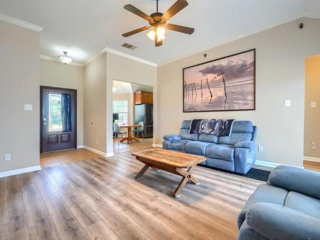 221 Quail Run