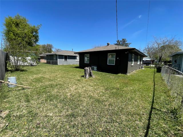 221 Rochelle St, Richmond, TX 77469 | MLS #35352
