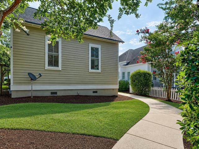 221 River Club Road