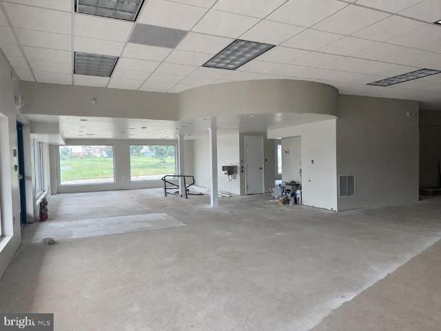 221 W 4Th Street # 2