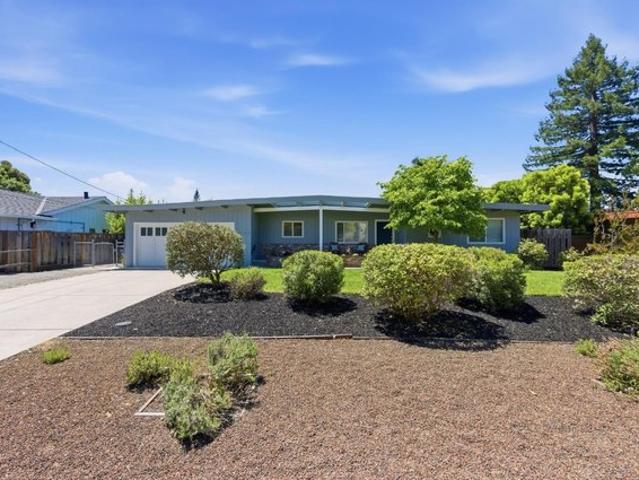 221 W Floresta Way, Menlo Park, CA 94028