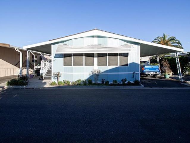 221 W Herndon Ave Spc 206, Fresno, CA 93650