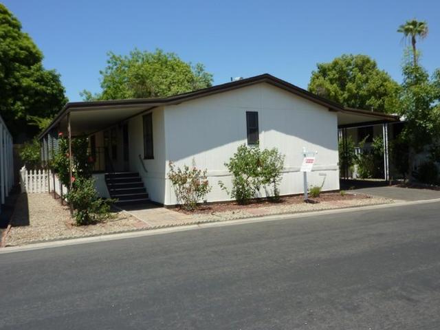 221 W Herndon Ave Spc 50, Fresno, CA 93650