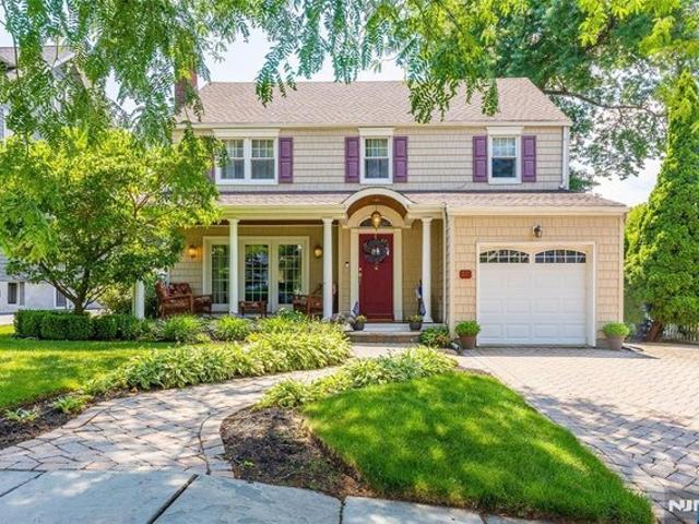 221 W Passaic Ave, Rutherford, NJ 07070