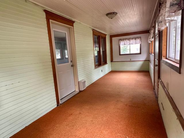 221 W Saxon Street