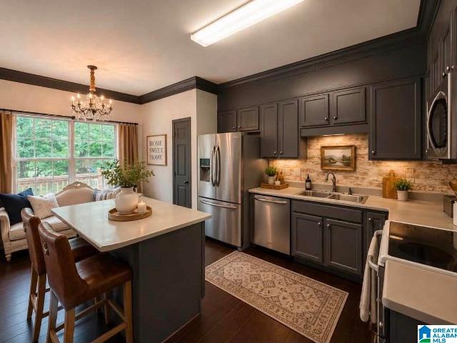 221 Woodbridge Trail