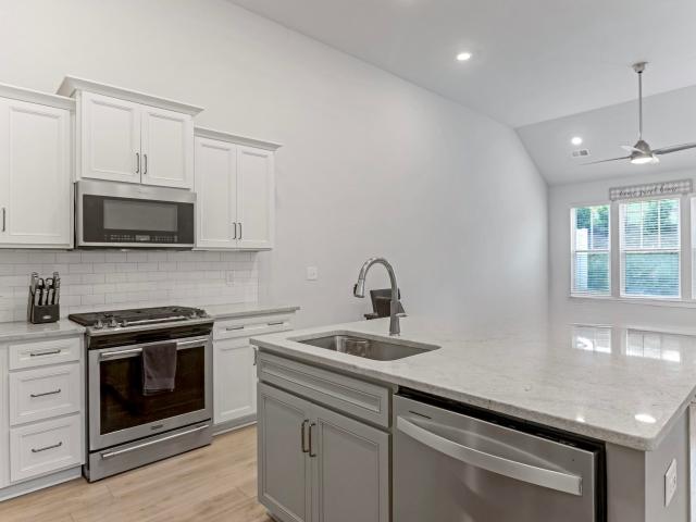 221 Woodhouse Way