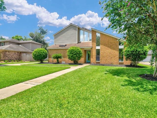 221 Wedgewood Street