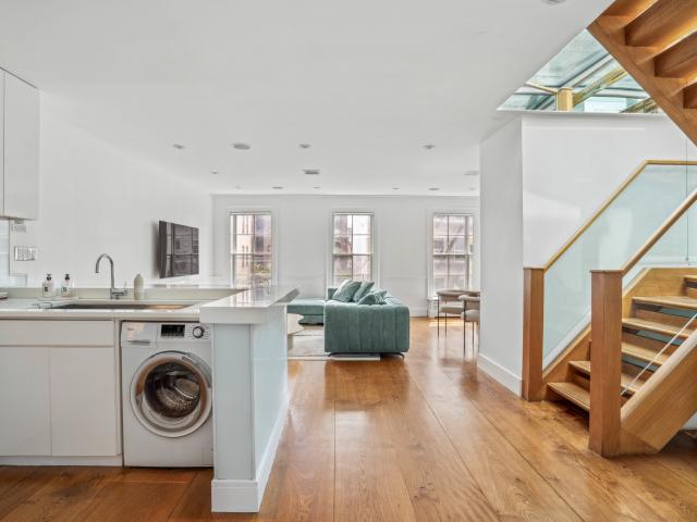 221 West 13th Street, New York, NY