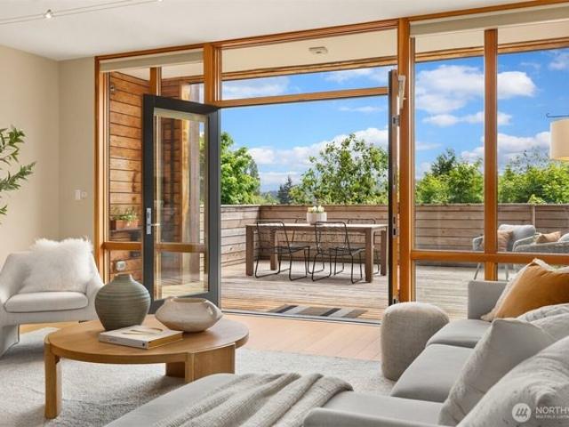 221 Wyatt Way NW Unit A104, Bainbridge Island, WA 98110