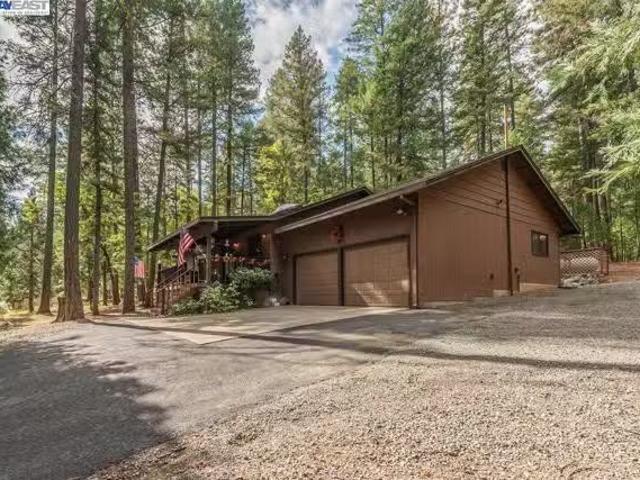 221 Trinity Meadows, Trinity Center CA 96091