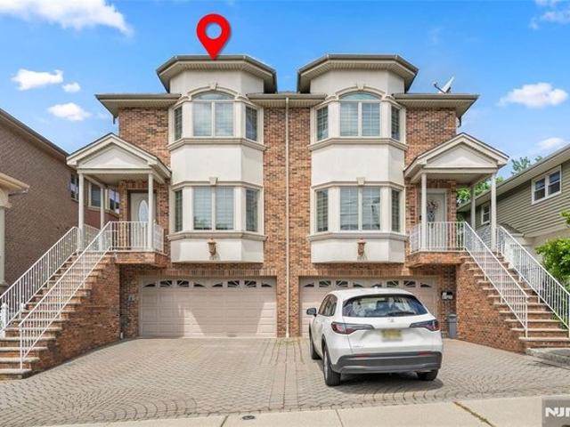 221B 4th St Unit 2, Palisades Park, NJ 07650