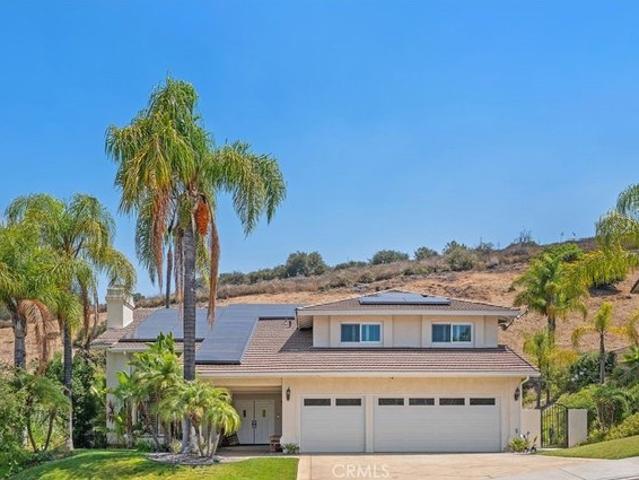 22241 Dardenne St, Calabasas, CA 91302