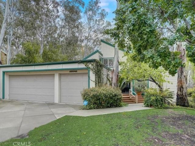 22242 Eucalyptus Ln, Lake Forest, CA 92630