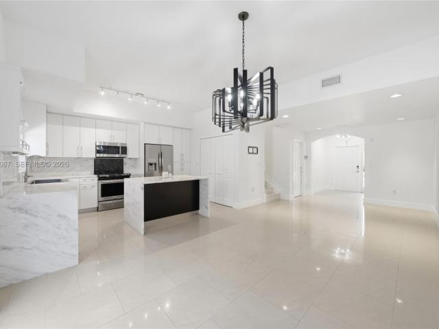 22242 SW 88th Path, Cutler Bay, FL 33190 | MLS #A11990