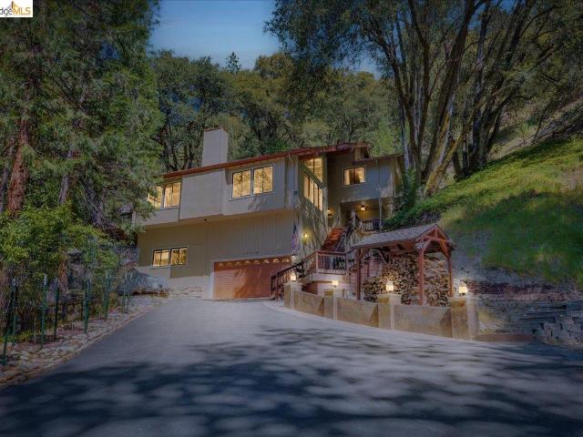 22244 Crystal Falls Dr W