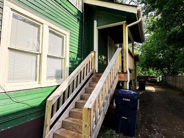 2224 NW 16th Street # B