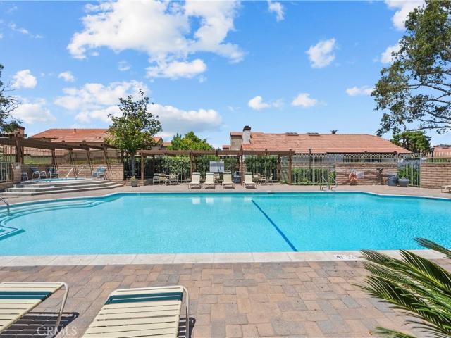 2224 Oak Haven